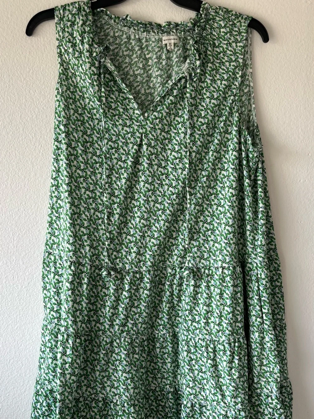 Max Studio | Dresses | Max Studio Green And Light Blue Leaf Print Dress ...